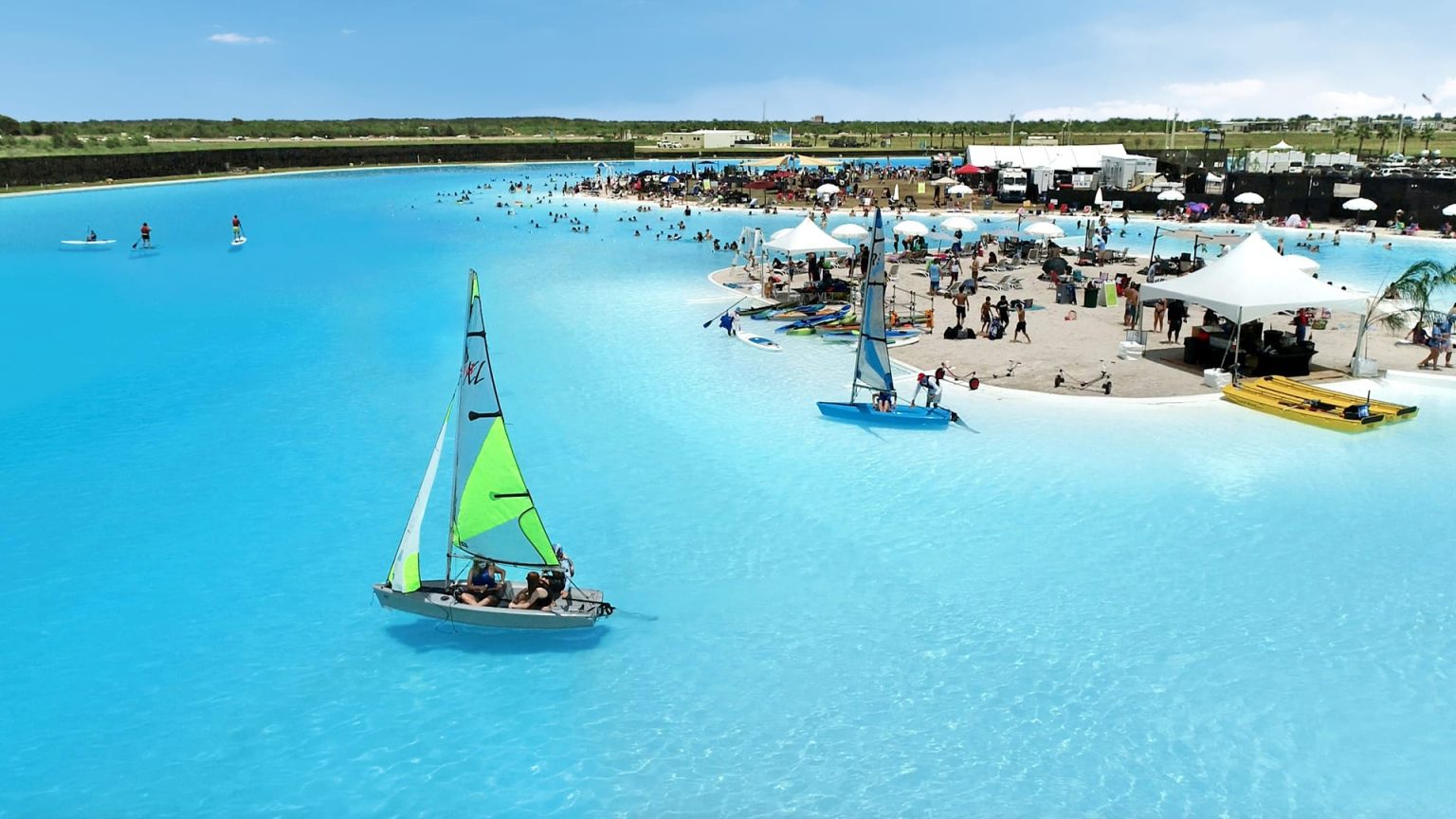 Crystal Lagoons® amenity in Texas open to public - Crystal Lagoons