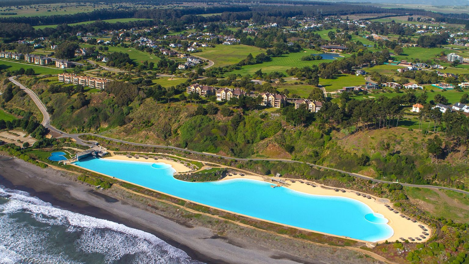 Crystal Lagoons®: A Sustainable Amenity for the increasing challenge of ...