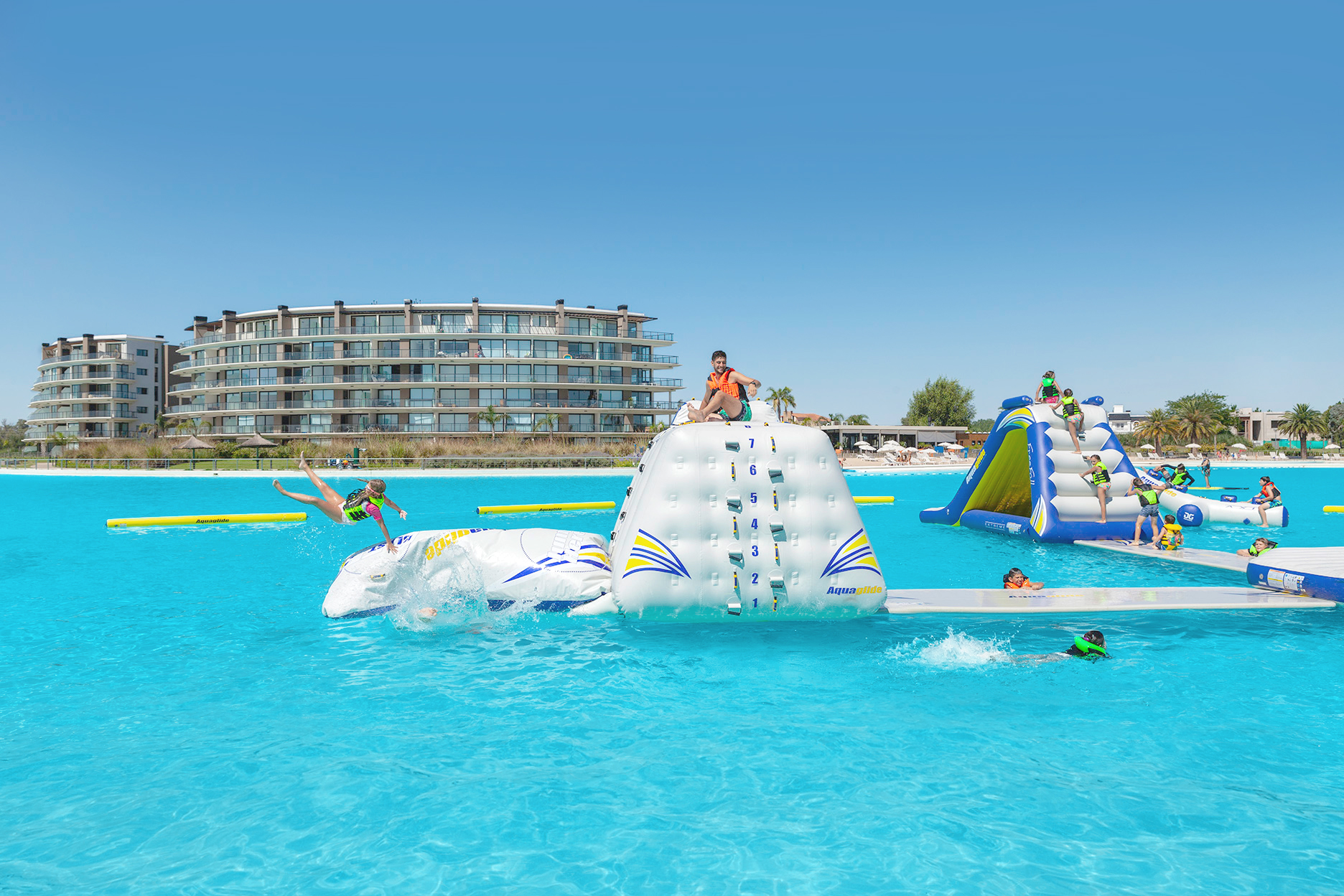 Crystal Lagoons® | Real Estate & Hospitality